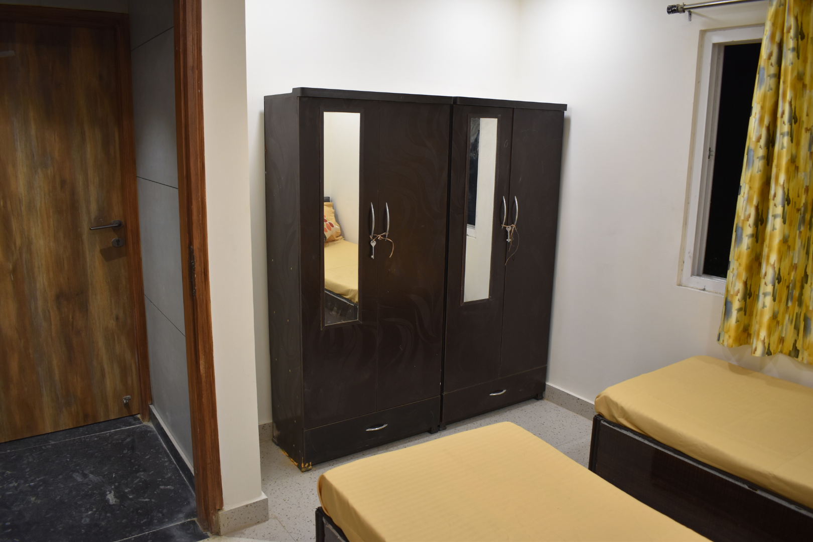 Best PG in Delhi for Girls near Delhi University | Top Hostels in North ...